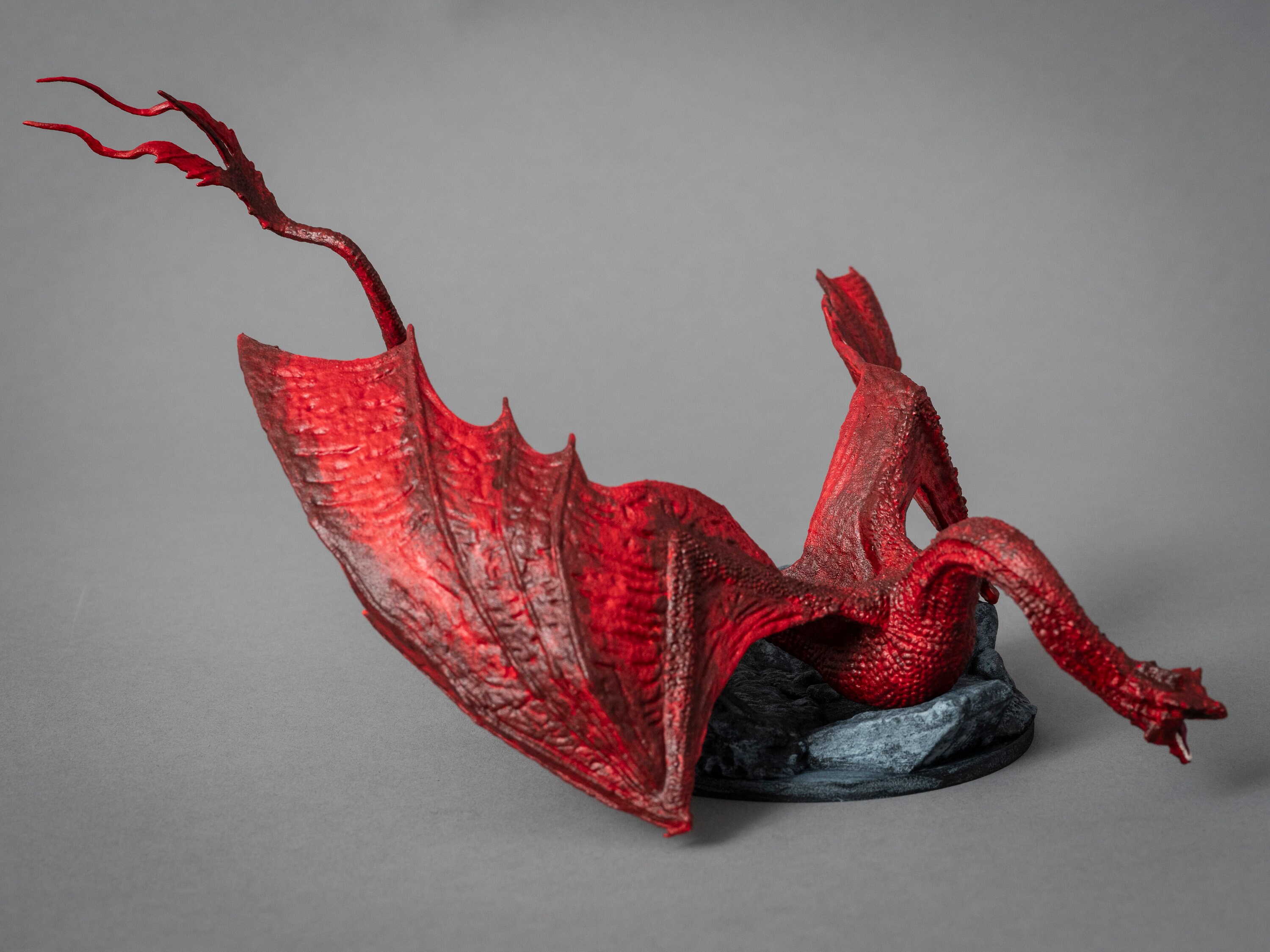 Caraxes the Blood Wyrm, Tabletop Dragon Miniature for Dungeons and ...