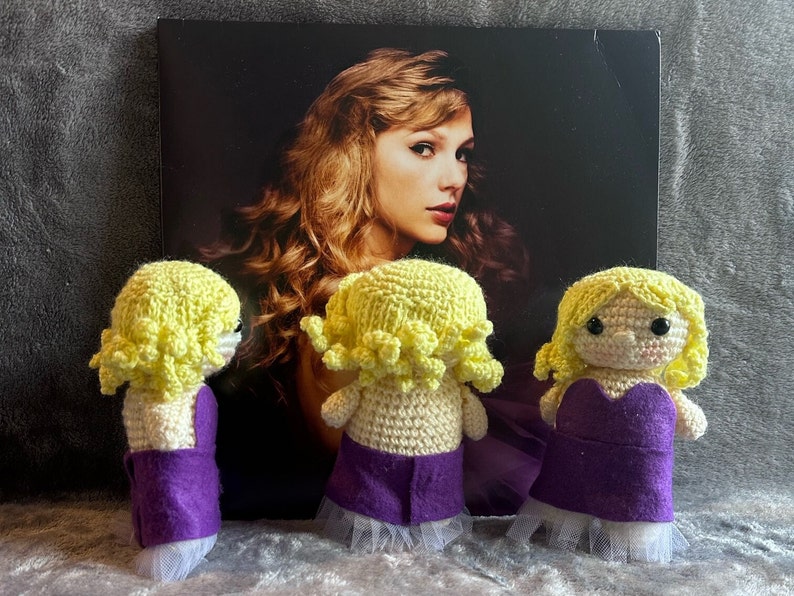 Taylor Swift Crochet Dolls - Etsy