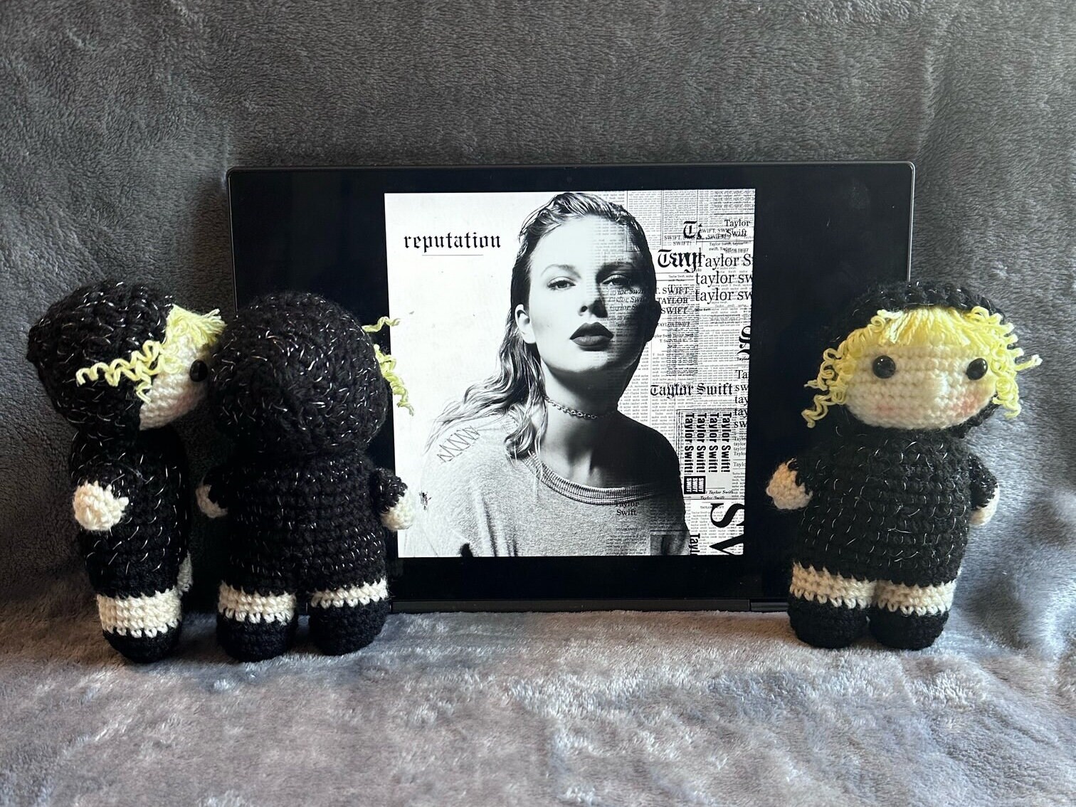 Taylor Swift Crochet Dolls - Etsy