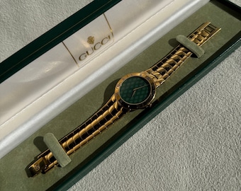 Vintage 1980s Gucci Watch Gucci Stack Case Watch Wrist Watch Vintage 1980s Gucci Watch Gucci Stack Case Watch Wrist Watch