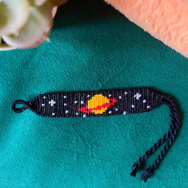 Alpha Pattern Bracelet - Etsy