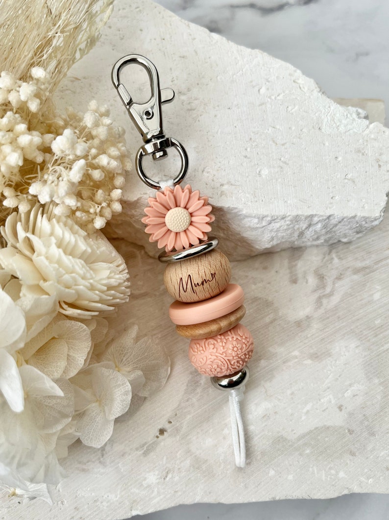 Mum Peach Daisy Keychain Gifts for Mum Keys Accessories - Etsy Australia