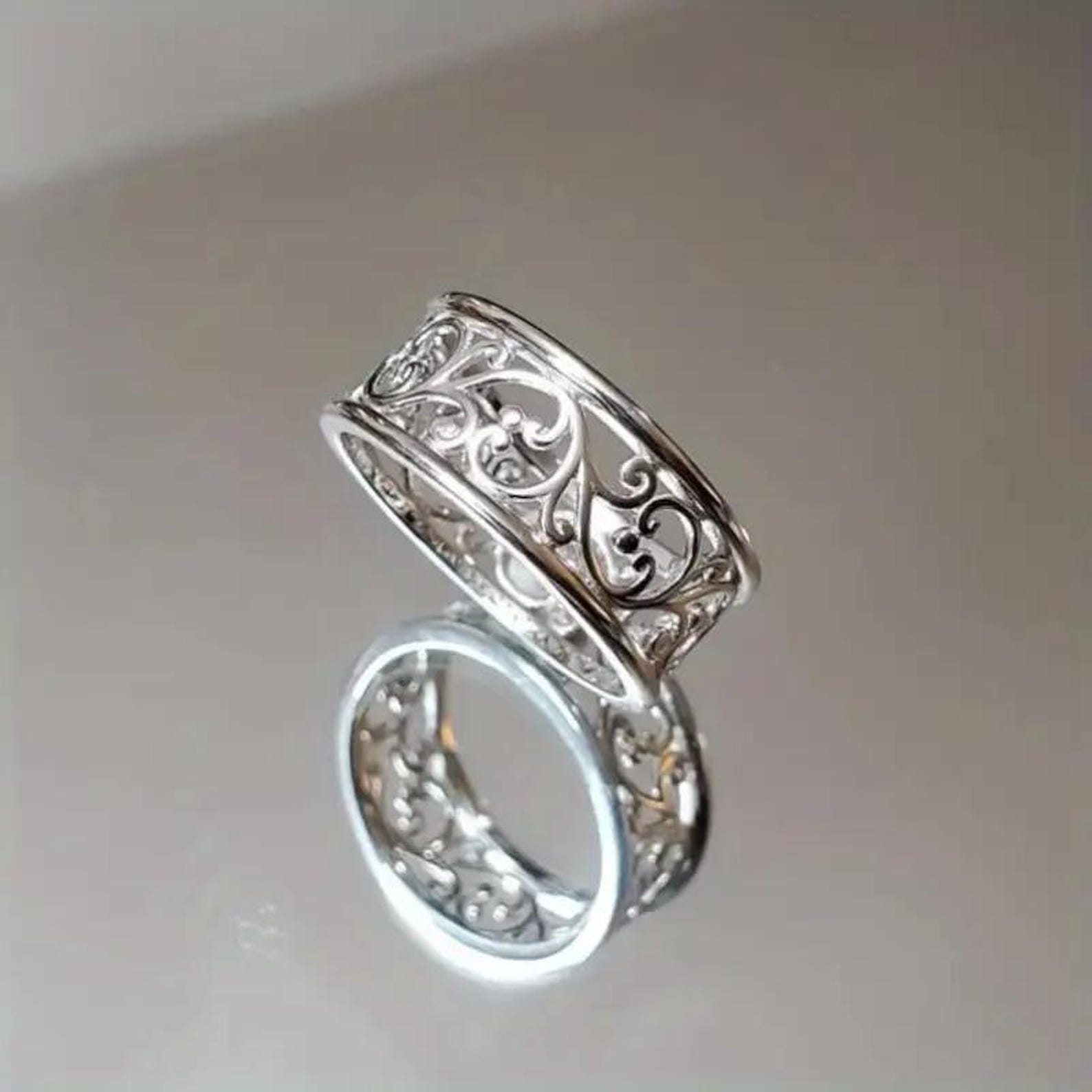 14k Solid Gold Filigree Thumb Ring: Art Nouveau Bohemian Band - Etsy