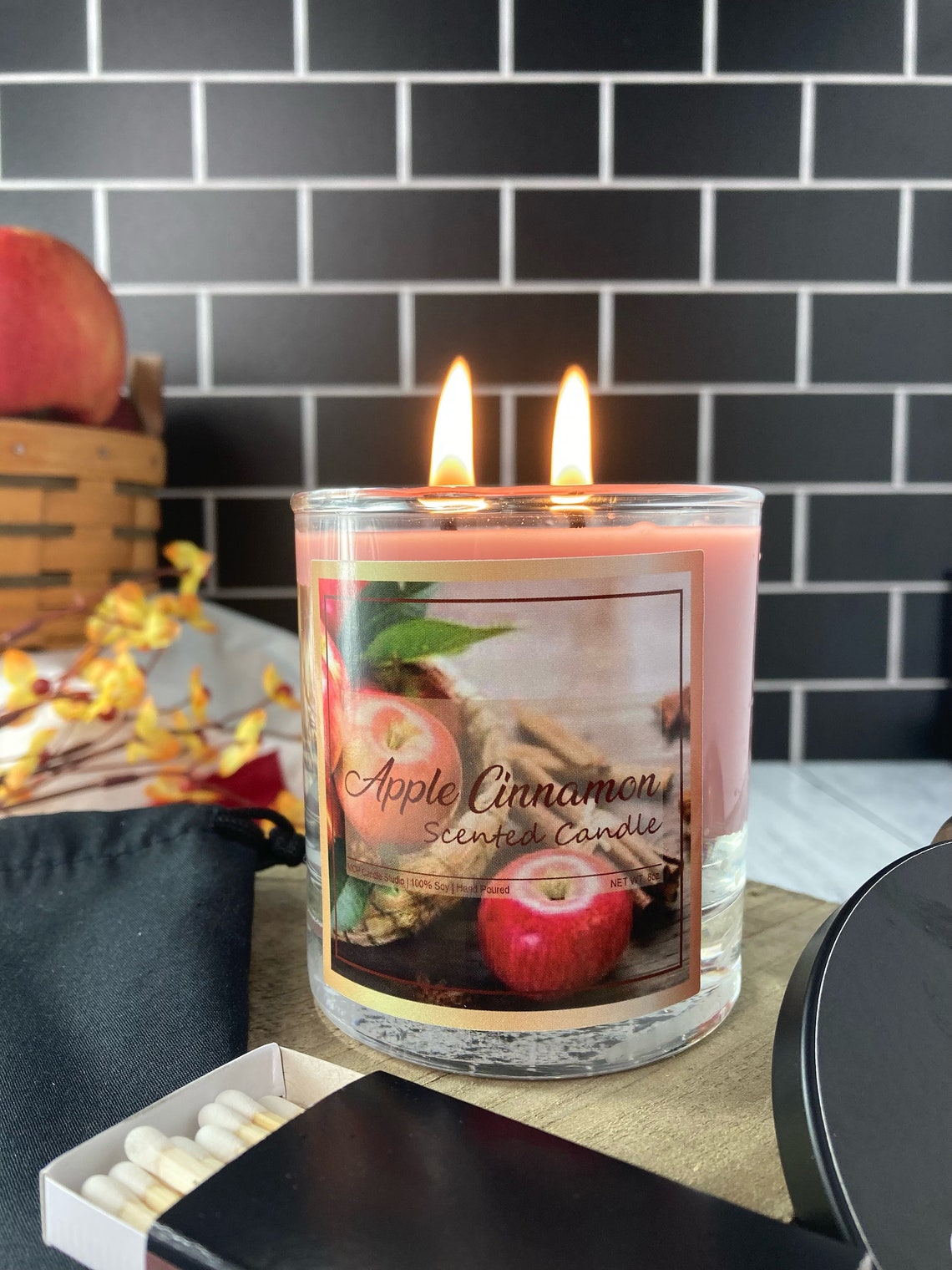 Enjoy Spicy Scents of Cinnamon and the Sweetness of Apples in Our Apple ...