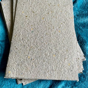 Handmade Recycled Plantable A4 Papers (natural Leafs, Flower Battles ...