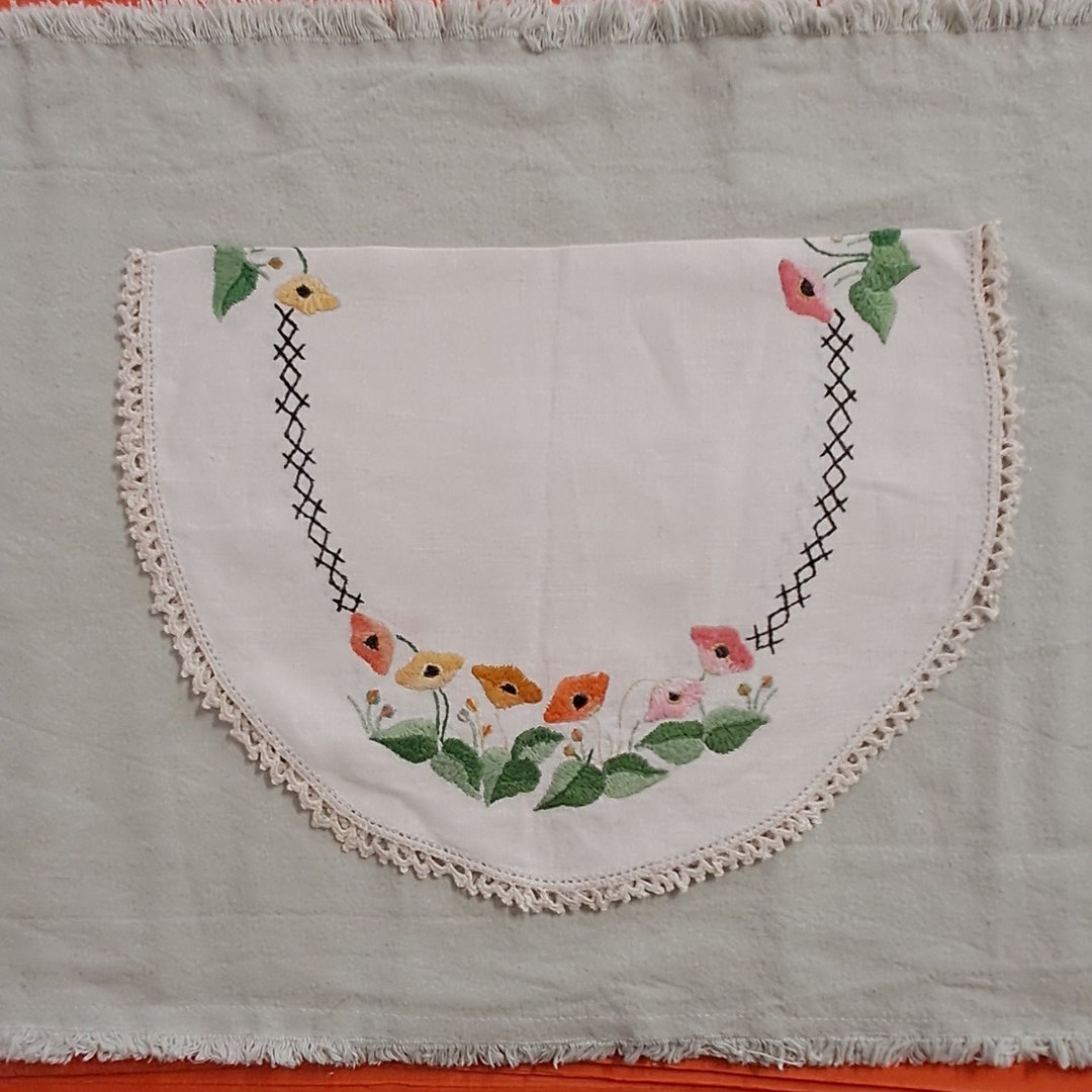Vintage Embroidered Doiley - Etsy