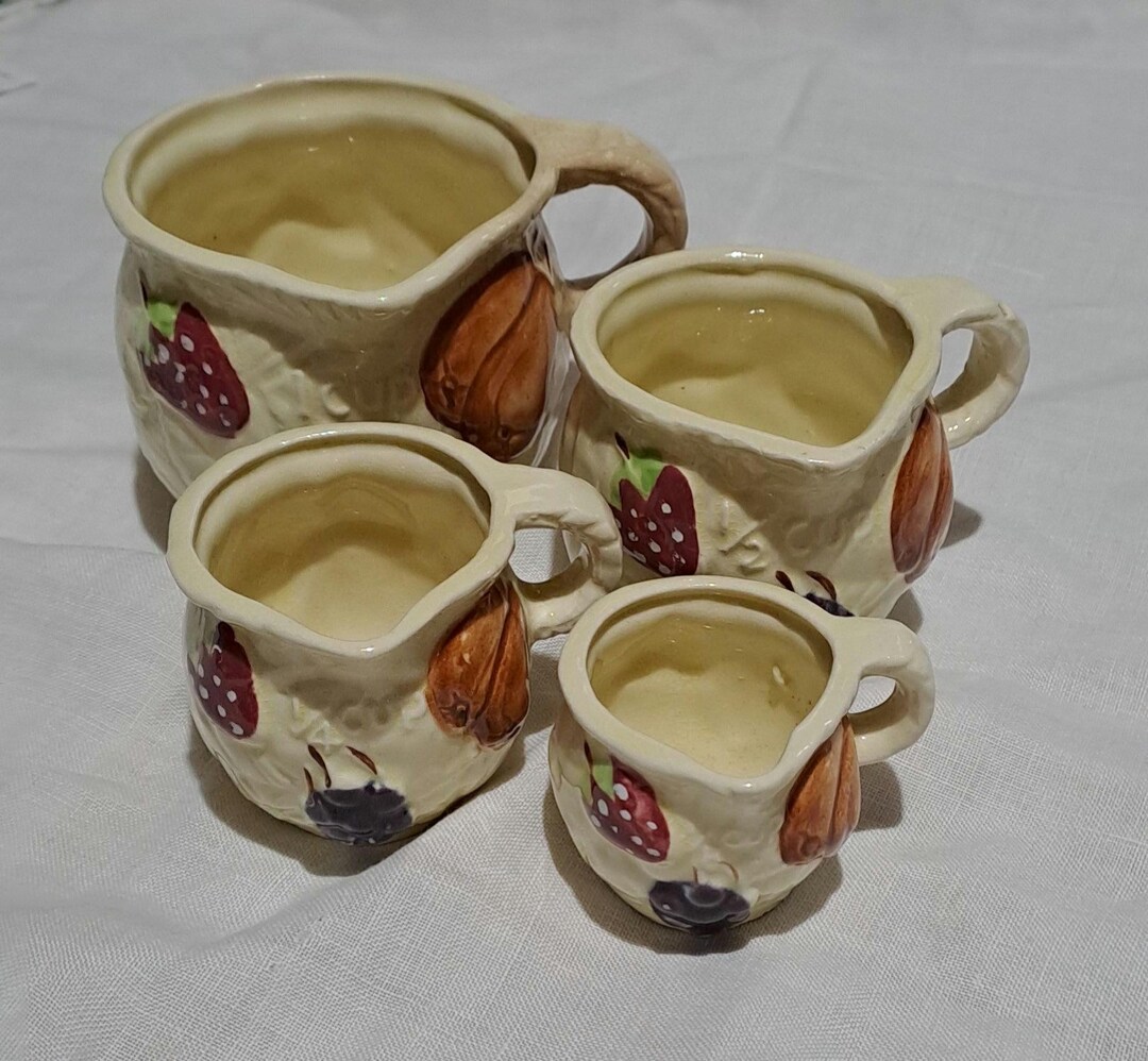 Vintage Set of 4 Fruit Measuring Cups - Etsy
