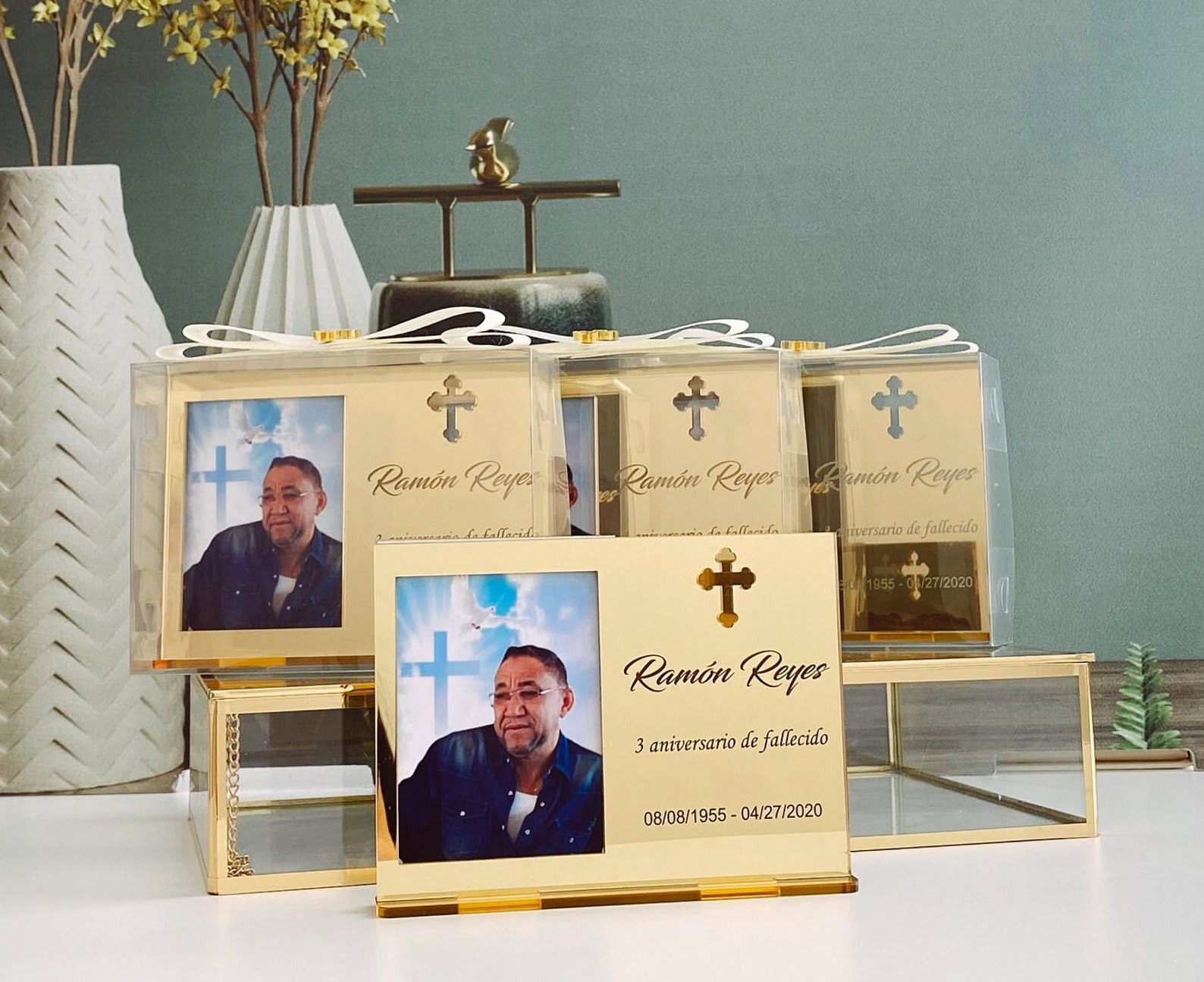 10 Pcs Keepsake Photo Frames for Funerals, R.I.P., Memorial Favor Gift ...