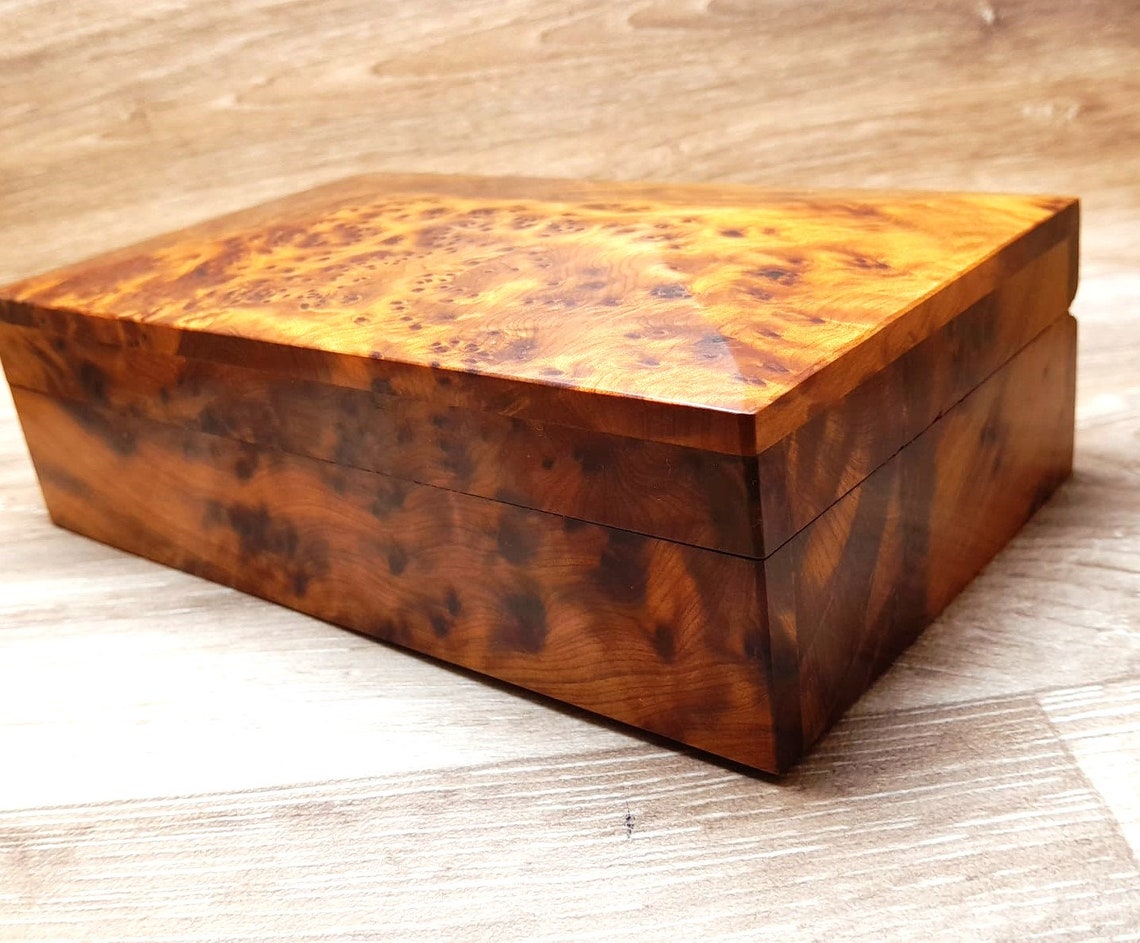 Thuya Wood Box Hand Carved Wooden Multipurpose Keepsake, Jewelry ...