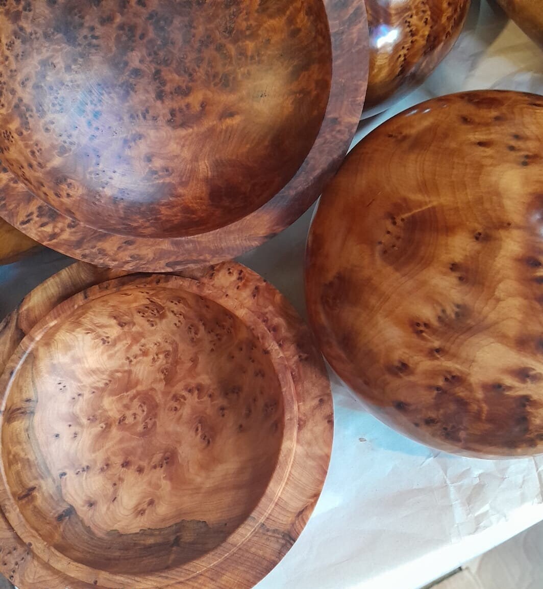 Juniper Wood Ball BOX, Hand-crafted Round Wooden Box,bowl Box,handmade ...