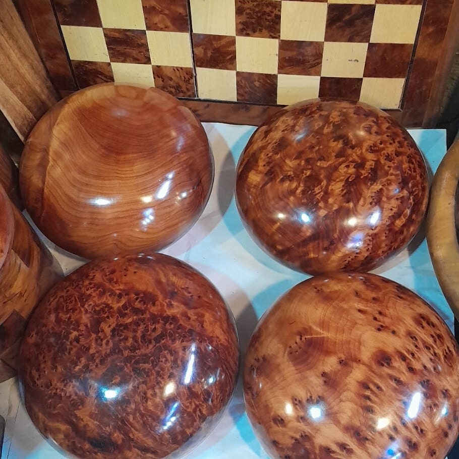 Juniper Wood Ball BOX, Hand-crafted Round Wooden Box,bowl Box,handmade ...