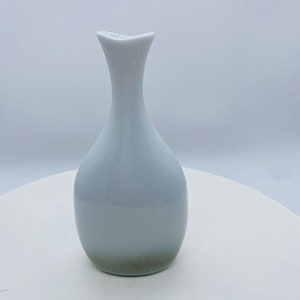Vintage Scottish Thistle Highbank Porcelain Vase Lochgilphead Bud ...