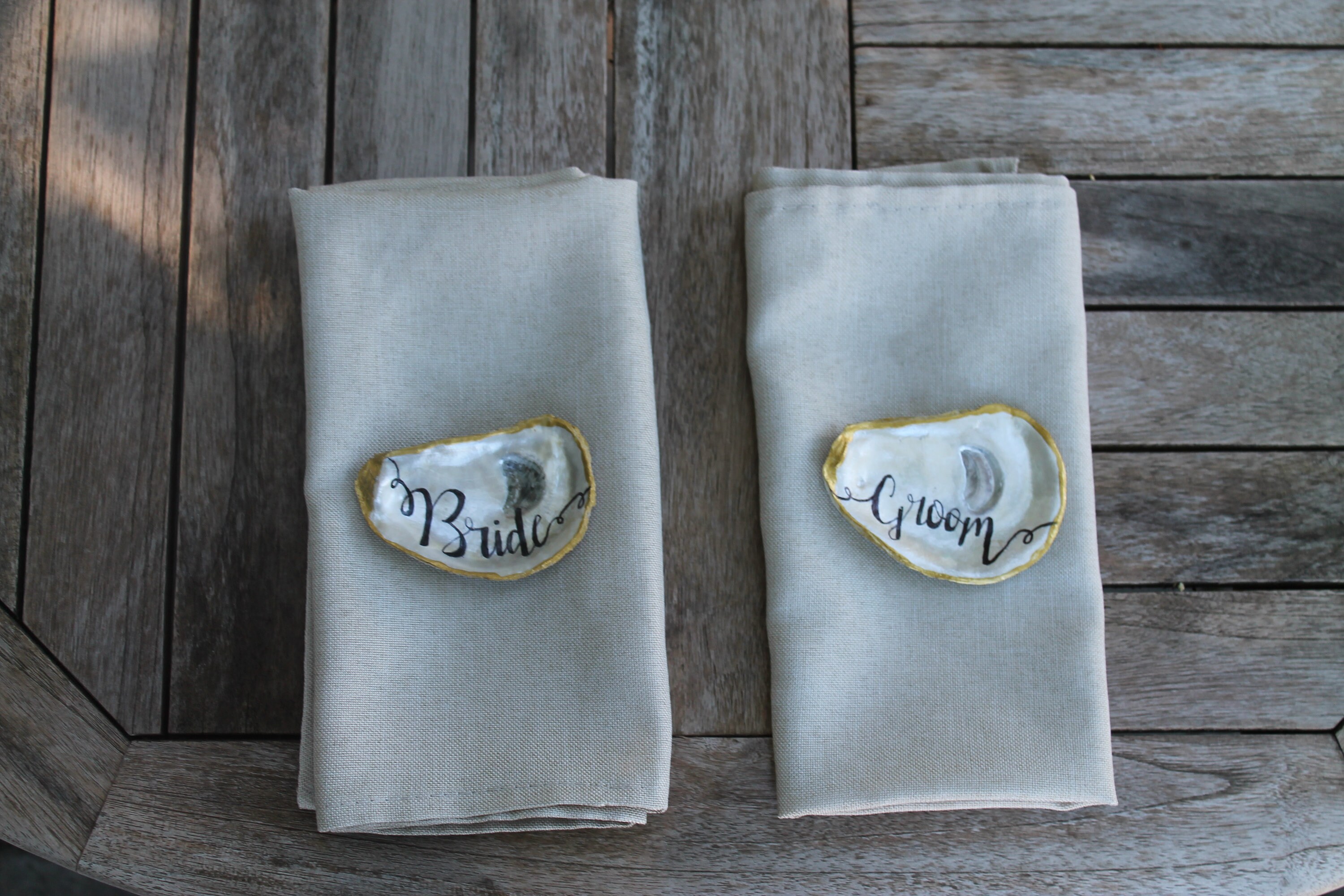 Custom Oyster Shell Place Cards - Etsy
