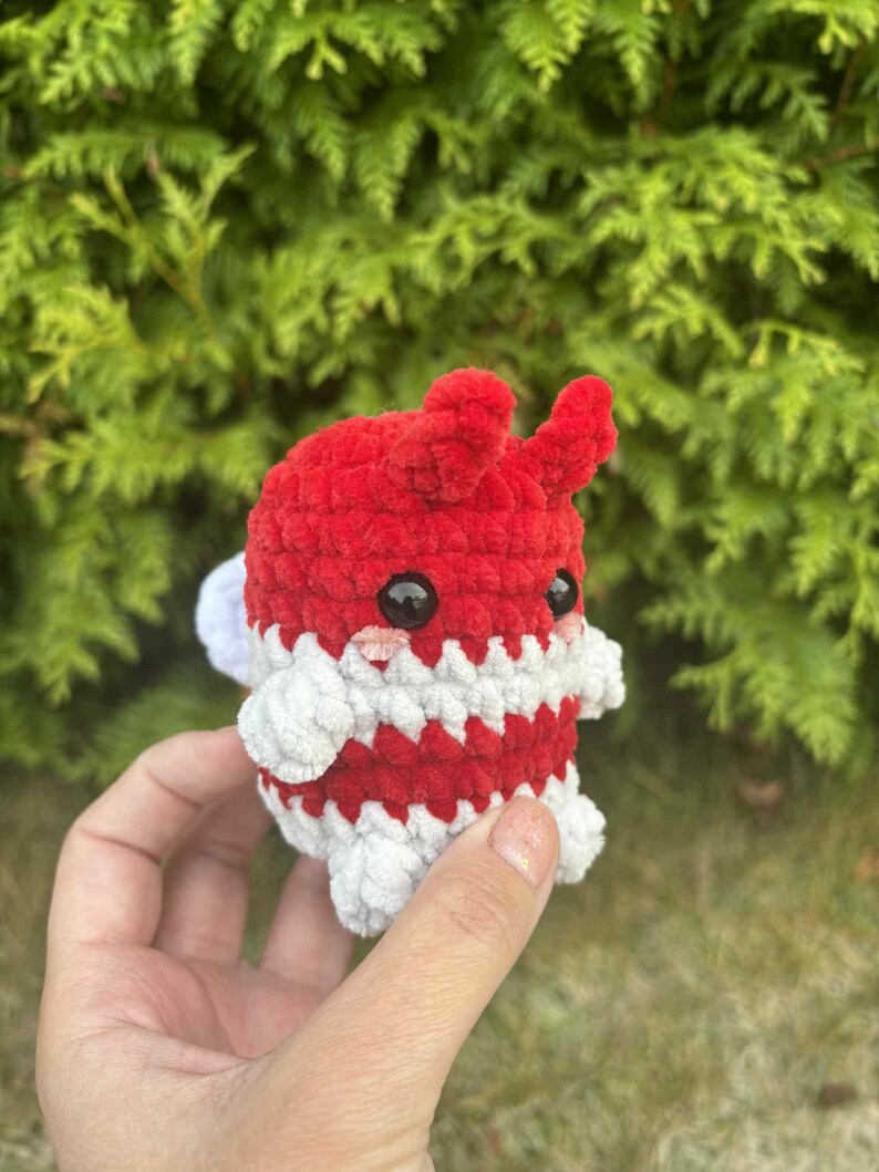 Candy Cane Bee Low-sew CROCHET PATTERN, Beginner Friendly, Crochet ...