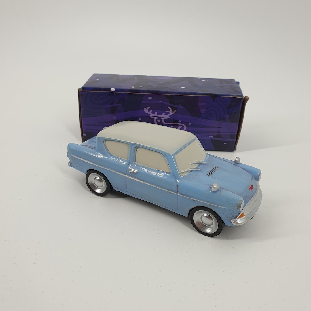 Harry Potter Ford Anglia Weasley Family Car Statue - Etsy