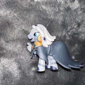 My Little Pony Golden Oak Library Tree House Twilight Sparkle Almost ...