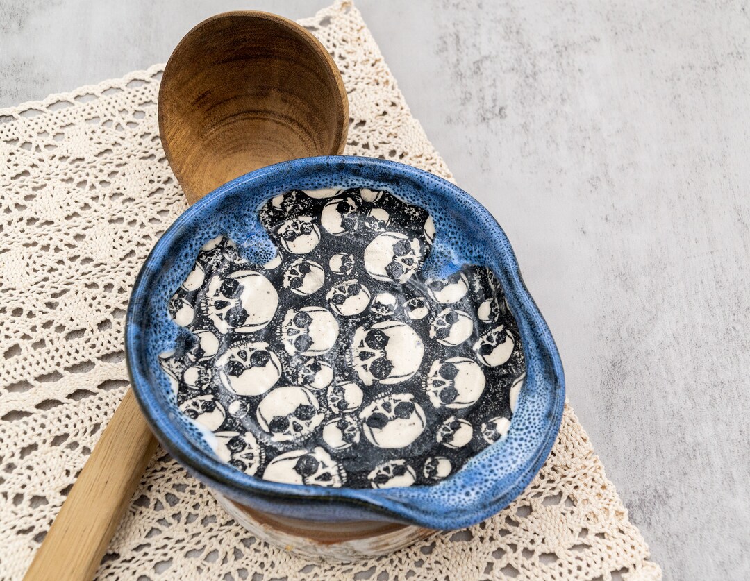 Skull Pattern Spoon Rest Ceramic for Stove, Goth Kitchen Utensil ...