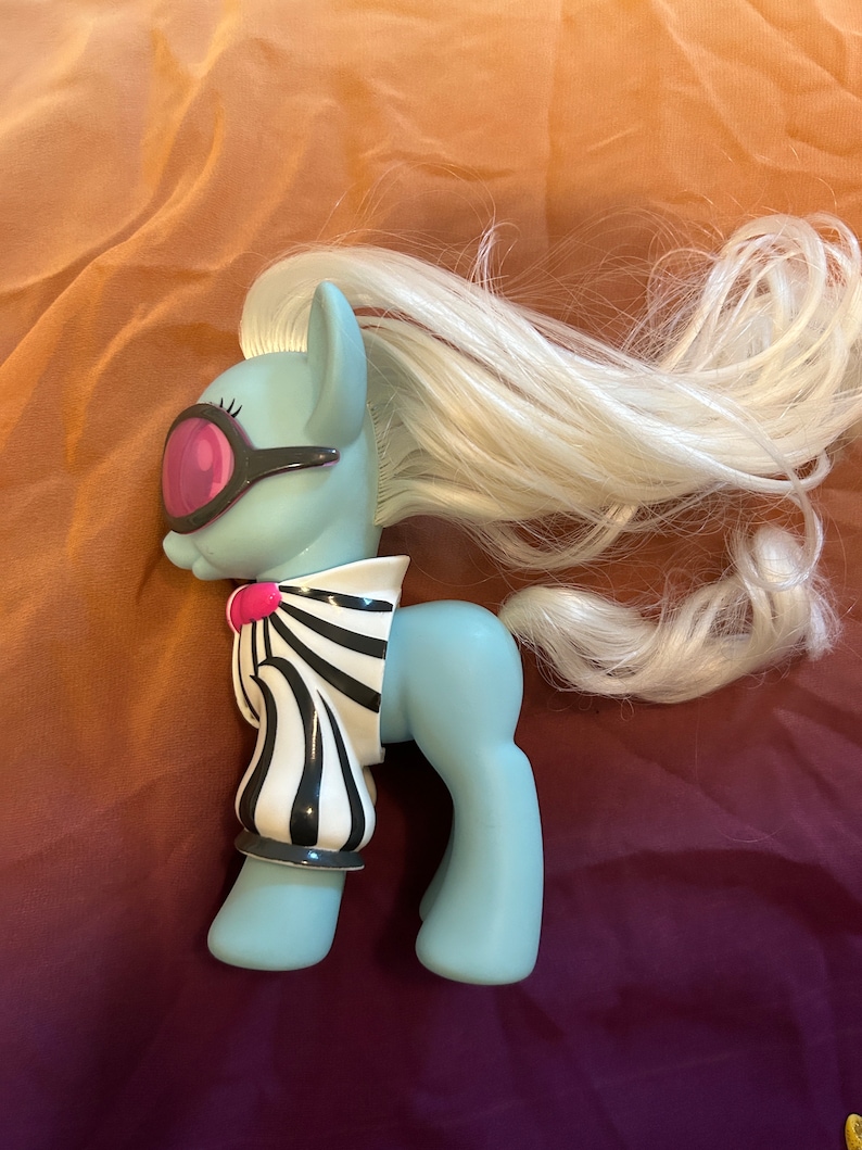 My Little Pony Miniatures, Figurines, and Rings - Etsy