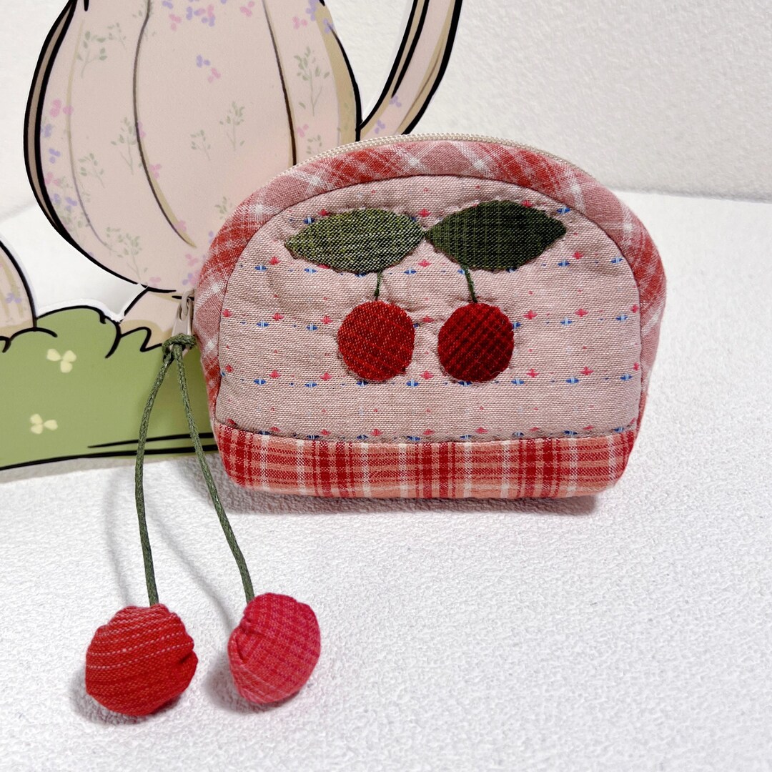 Handmade Quilted Cherry Coin Purse: Japanese Fabric Patchwork Pouch - Etsy