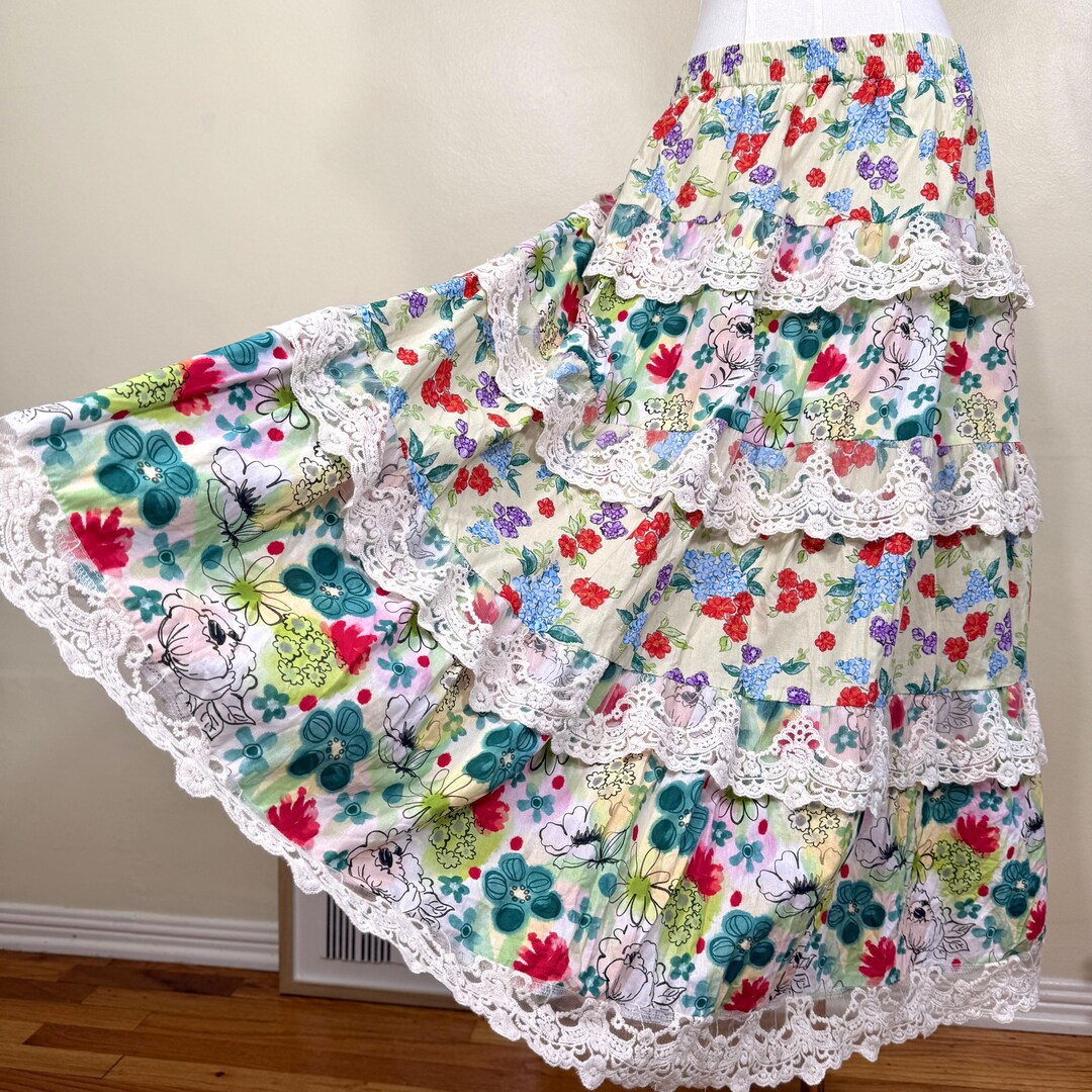 Plus Size Patchwork Maxi Skirt | Handmade Cottagecore Floral, Lace Trim ...
