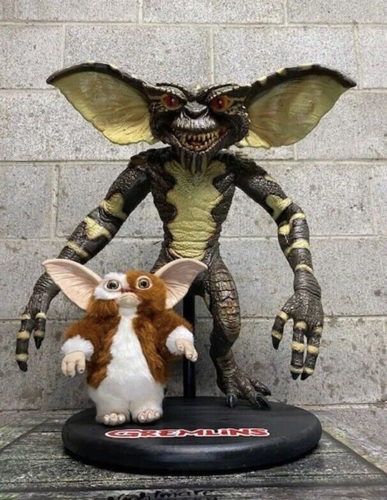 Gremlins Gizmo & Gremlin Life Size Puppets With Custom Movie - Etsy ...