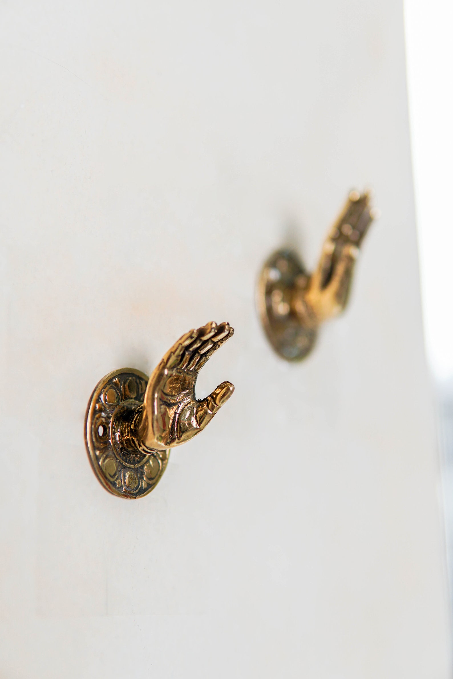 Hooks "bali Hand"/ Bali Brass Home Decor, Wall Decor, Towel Rack, Chest ...