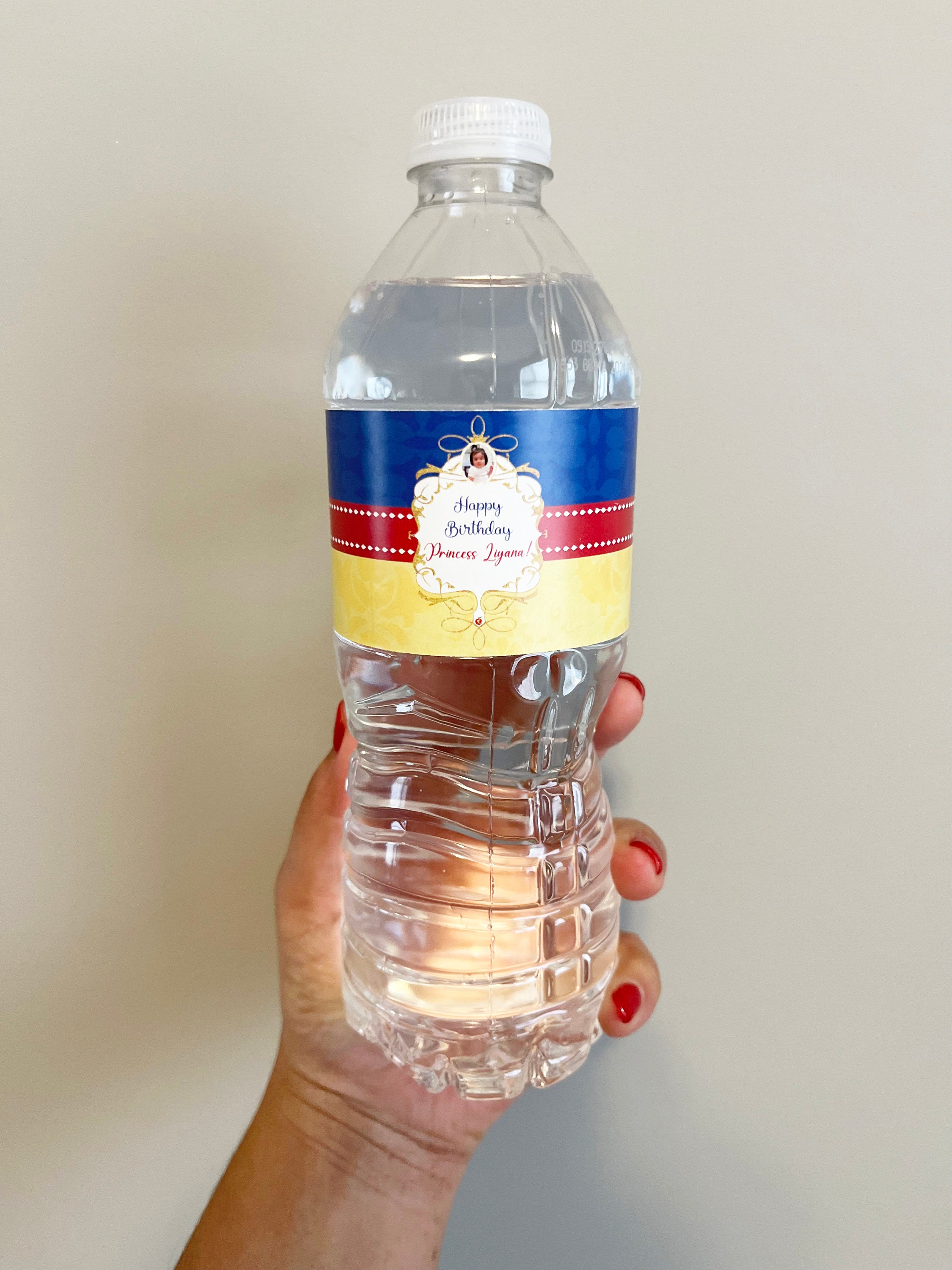 PRINTABLE Snow White Water Bottle Label, Custom Water Bottle Label ...