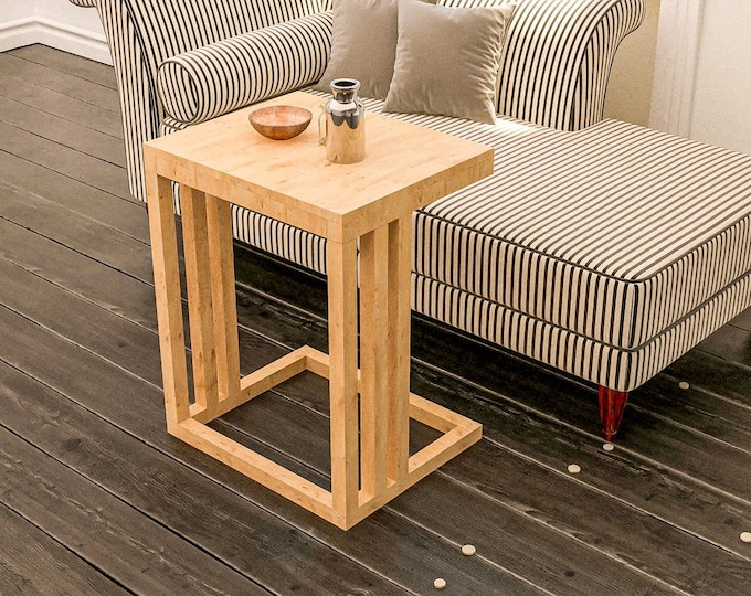 Pier One Side Table Vintage Styled Small Accent Side Table Furnishing ...
