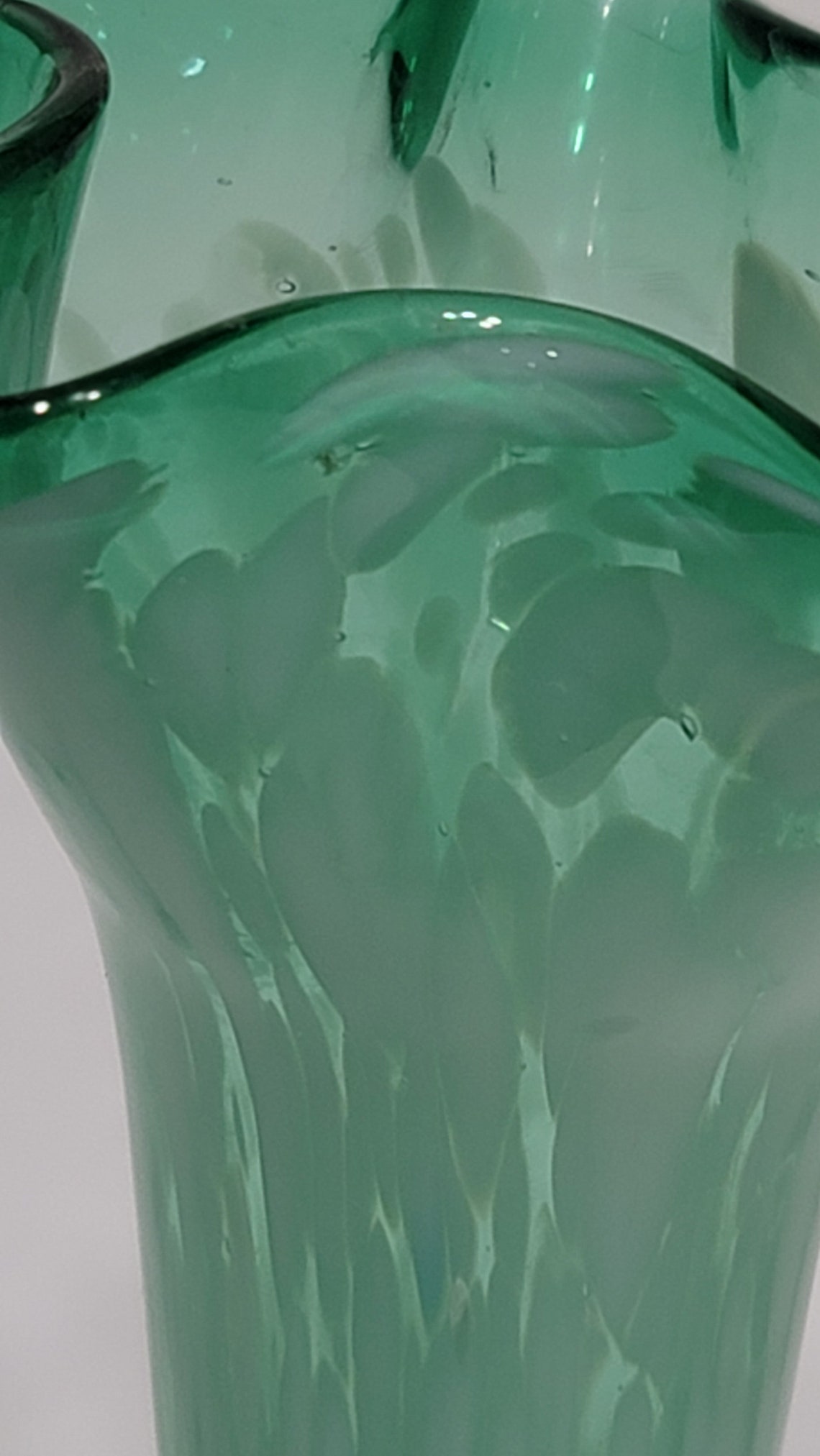 Very Pretty Green Splatter Glass Vase - Etsy