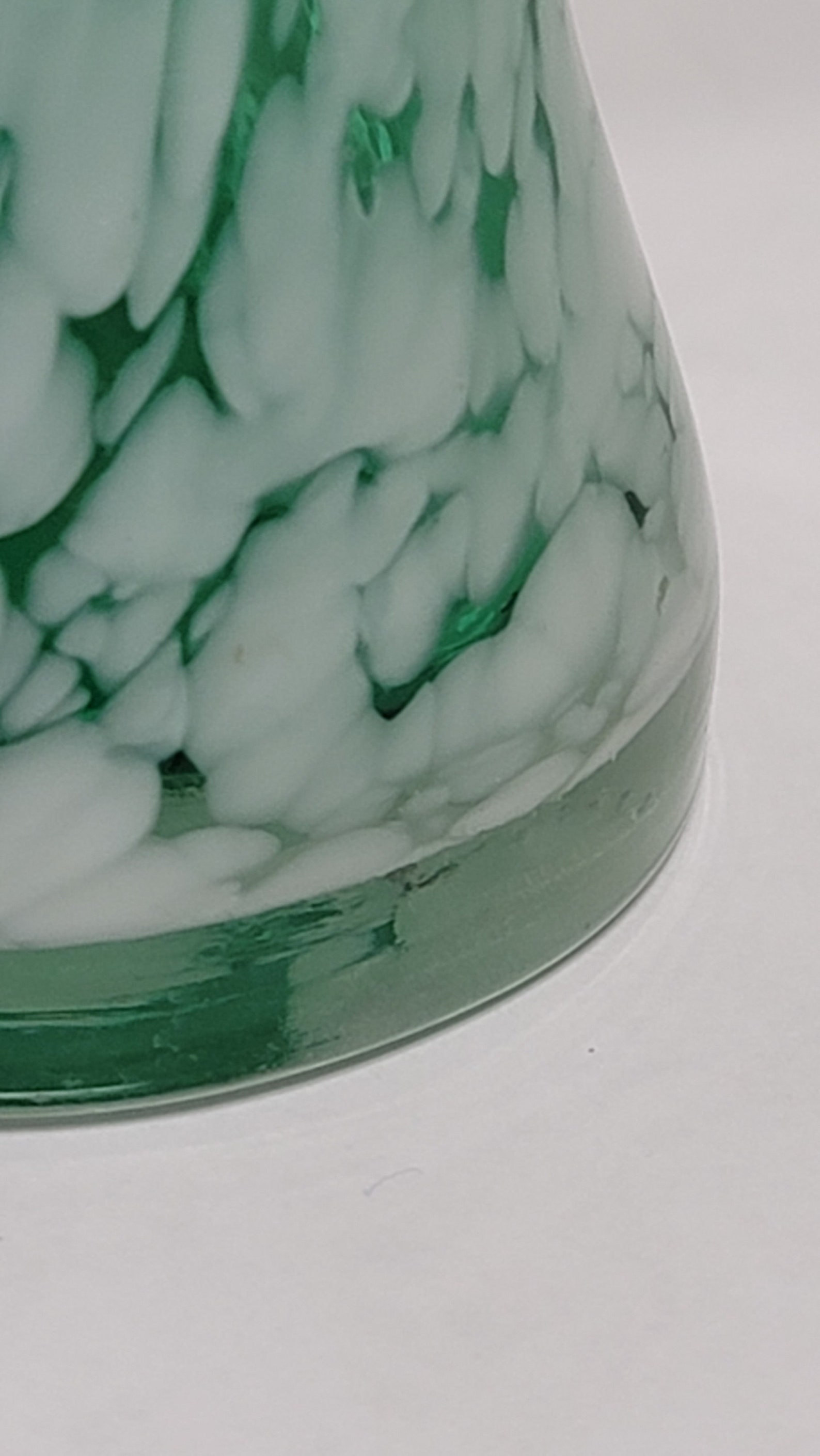 Very Pretty Green Splatter Glass Vase - Etsy