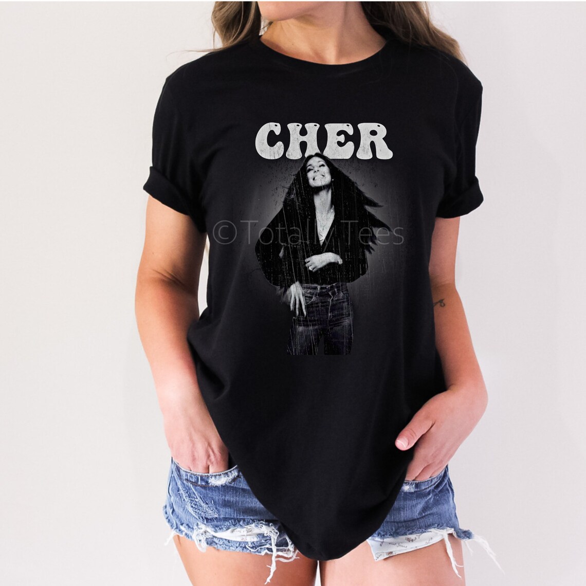 CHER T-shirt Shirt Tshirt Band Tee 1970s Vintage Aesthetic - Etsy