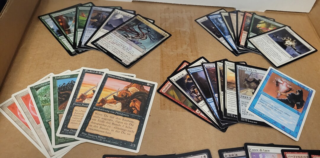 50 Assorted ALL FOREIGN Magic the Gathering MTG Card Lot From Huge ...