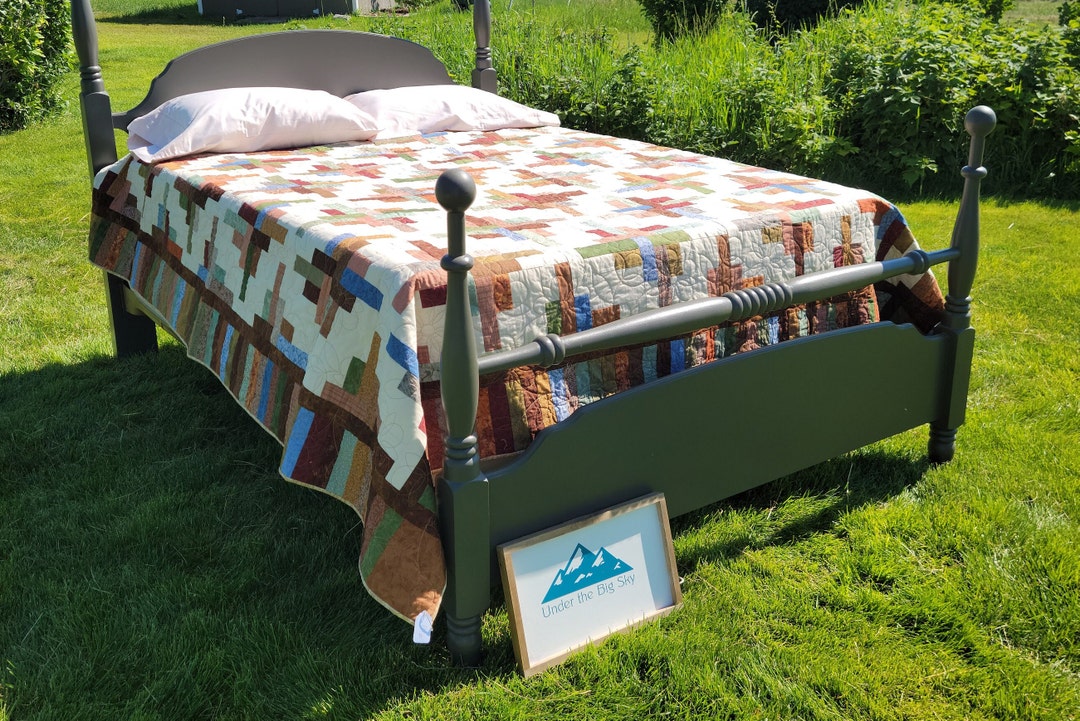 Queen Size Handmade Quilt in Traditional Colors and Pattern - Etsy