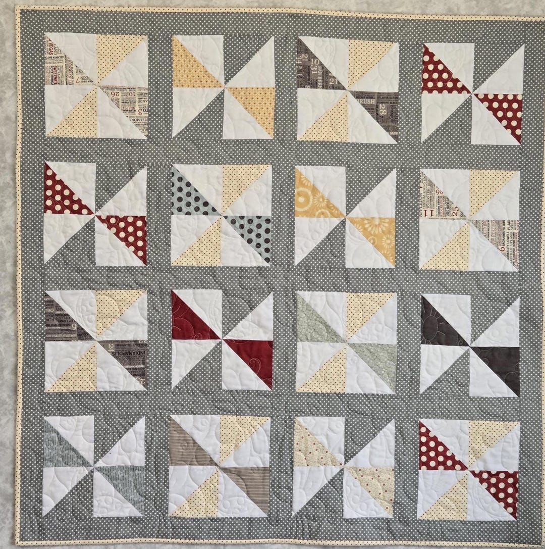 Pop of Color Pinwheel Baby Quilt - Etsy
