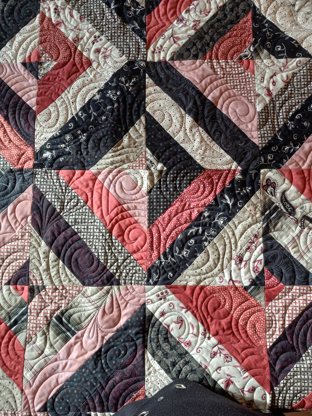 Pretty in Pink and Grey String Quilt, Throw Sized - Etsy