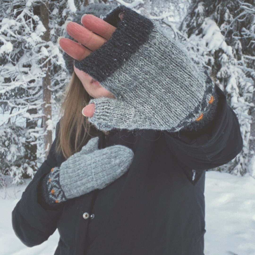 Knitting Pattern // Fingerless Mittens With Flap // Convertible Mittens ...