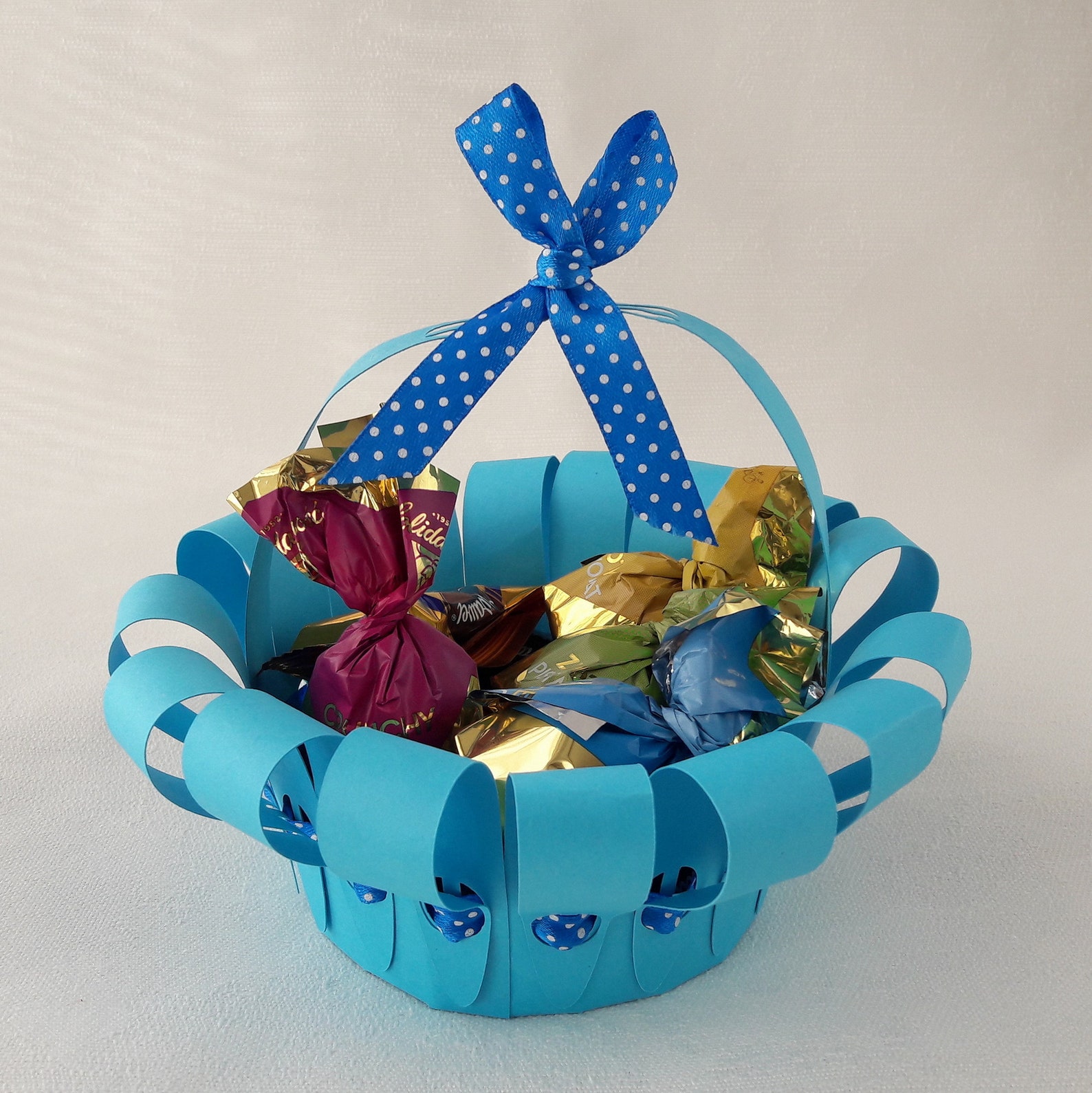 Easter Paper Basket SVG PDF STUDIO3 | Plotter Cut File | Pat. 001 - Etsy