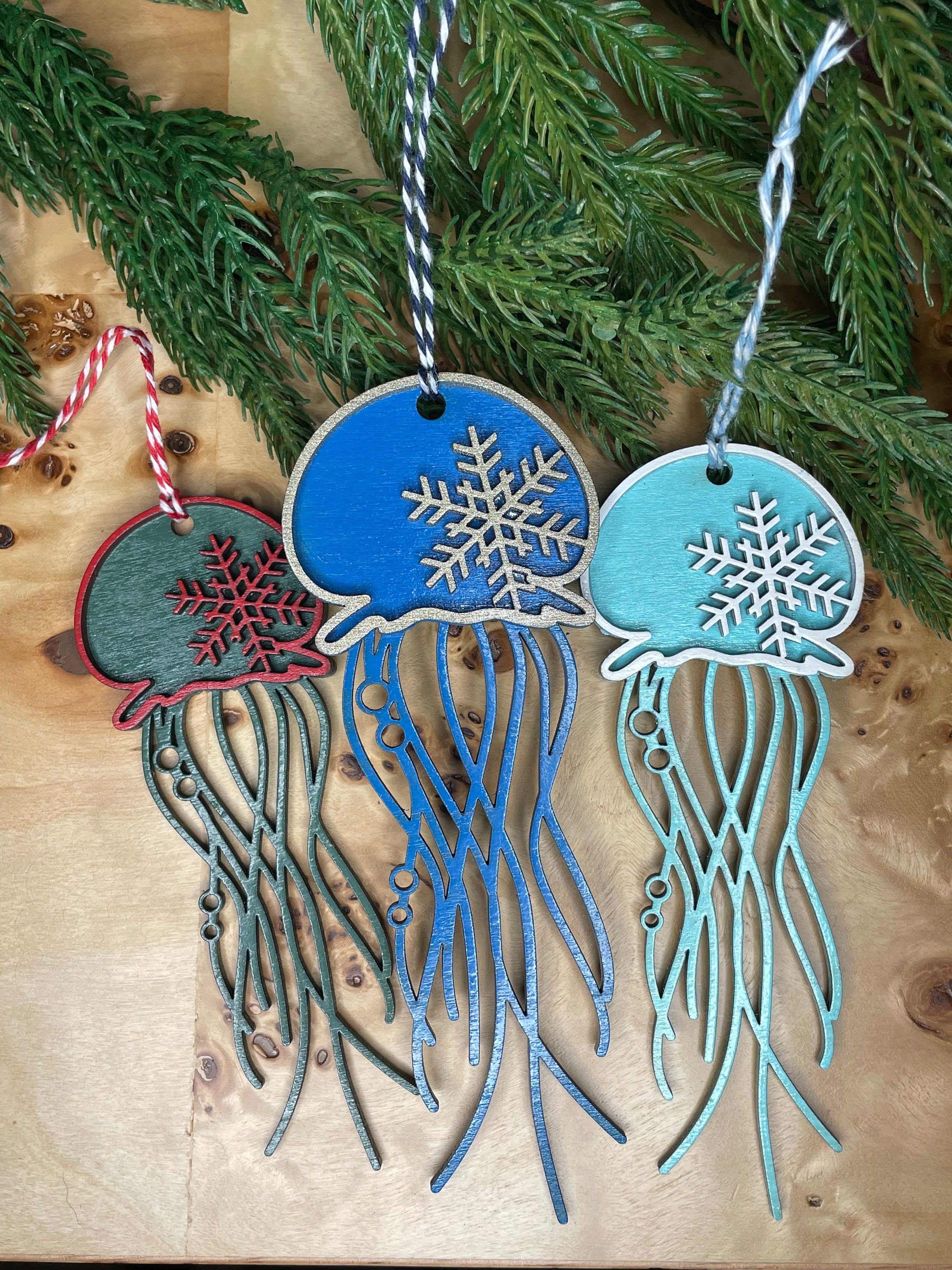 Wooden Jellyfish Ornament, Coastal Christmas Decor, Sea Life Tree ...