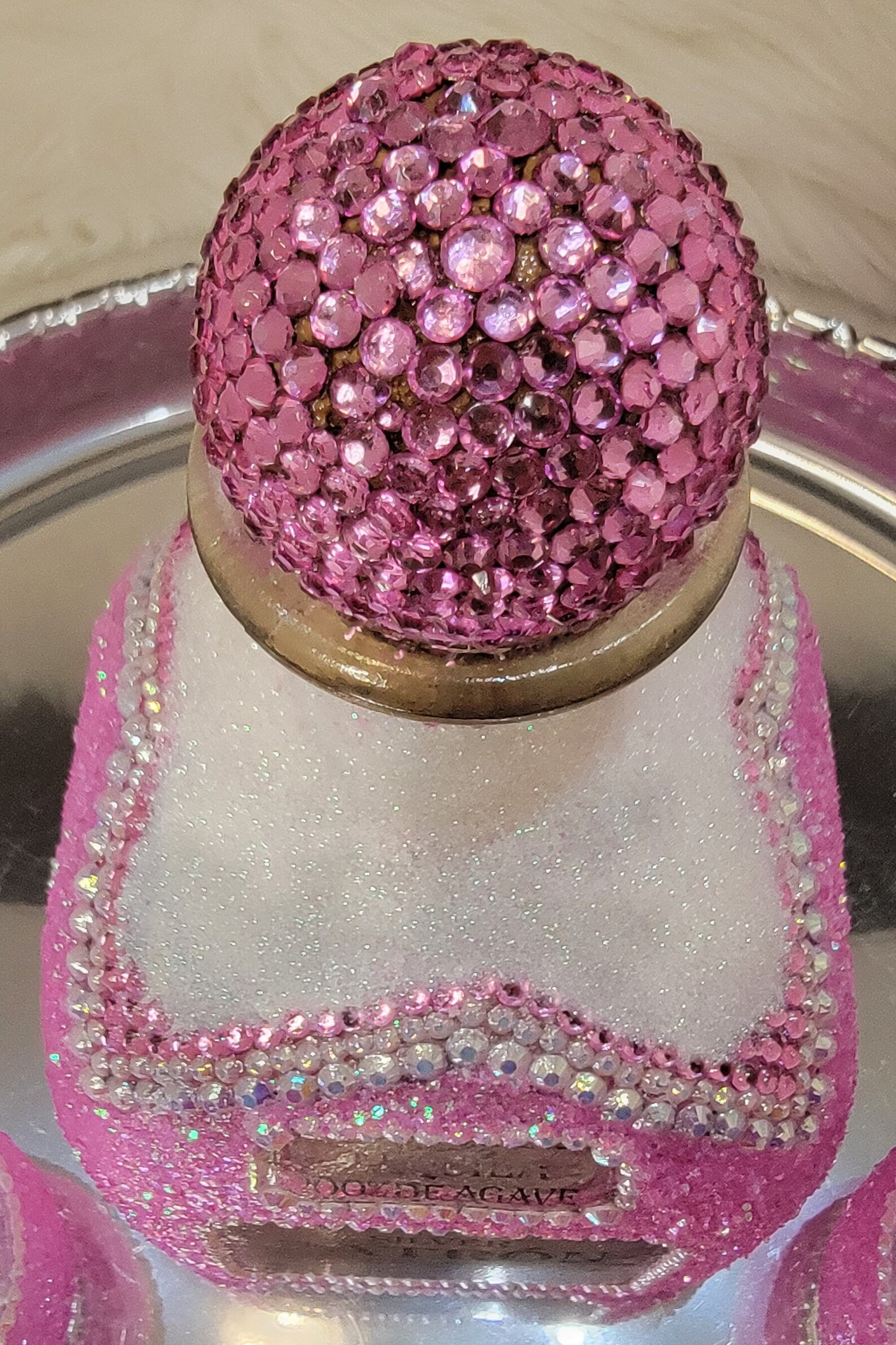 Blinged Pink Liquor Bottle Set: Personalized Peek-a-boo, Glitter Shot ...