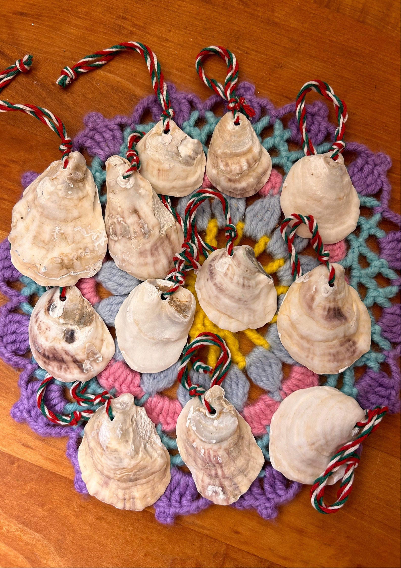 The Twelve Days of Christmas / Decoupage Oyster Shell - Etsy