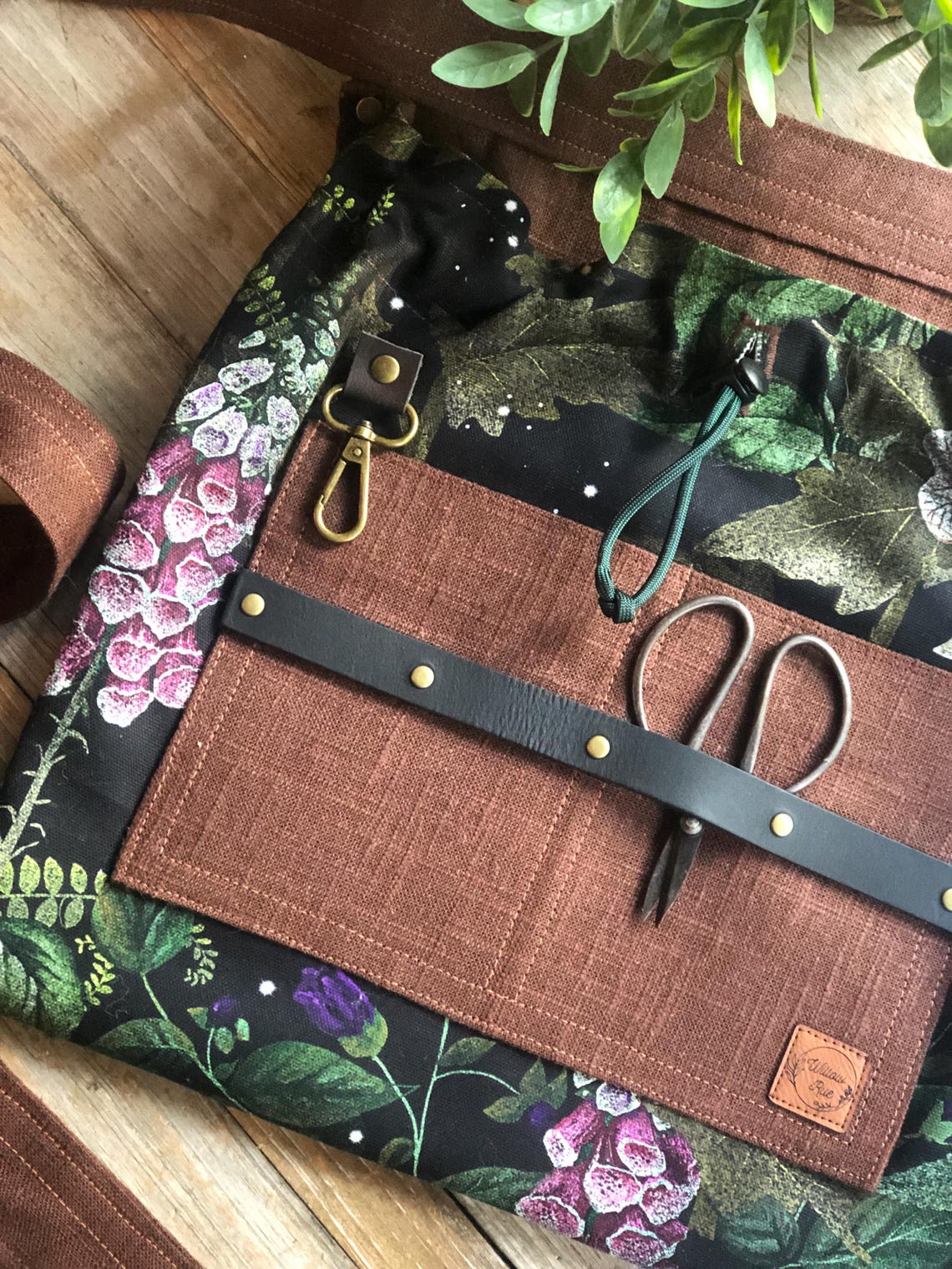 Midnight Garden ~ Forage Apron, Garden Apron, Harvest Apron, Forage Bag ...