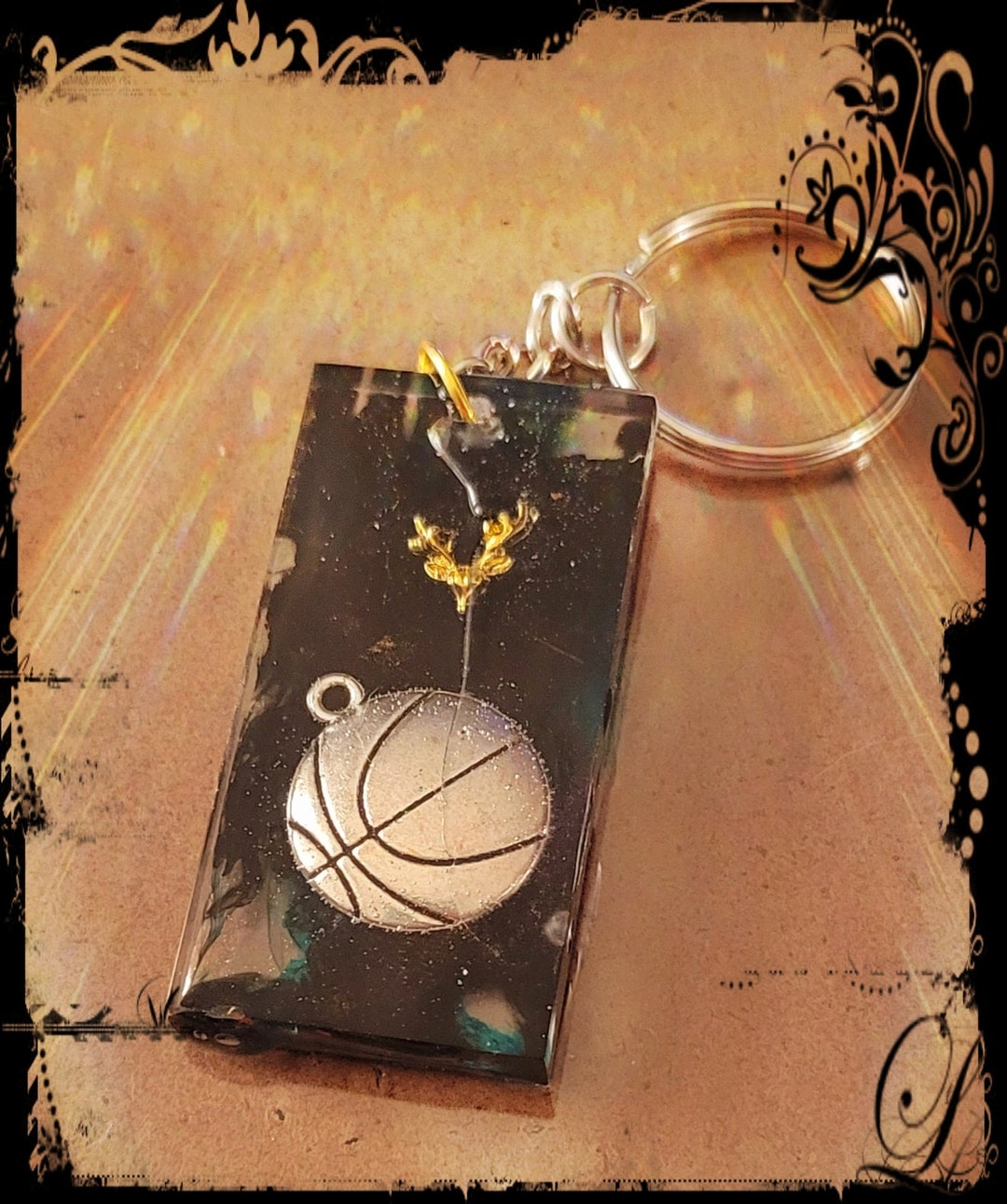 Milwaukee Bucks Themed Keychain - Etsy