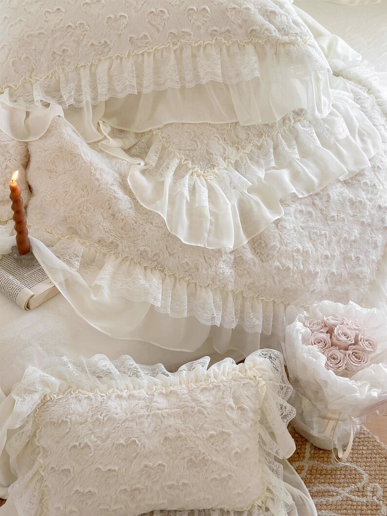 Ruffle Fleece Lace Bedding Set White Pale Color, Furry Soft Princess ...