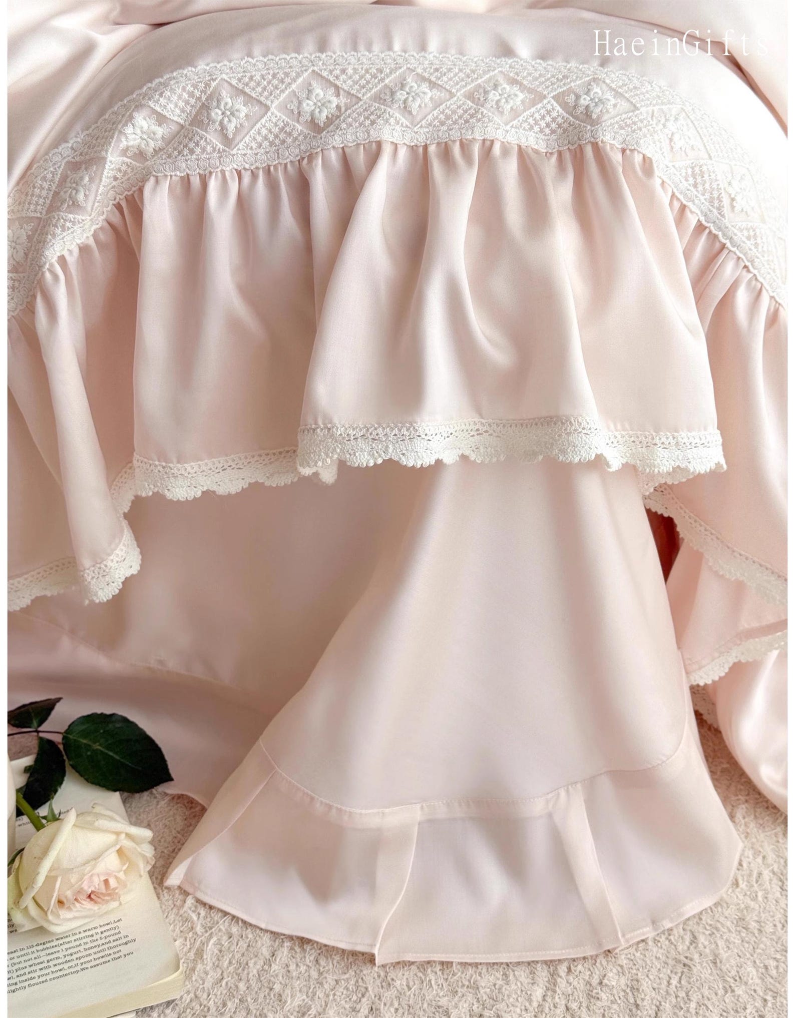 Silky Ruffle Bedding Set, Retro Duvet Cover, Pale Pink Duvet Cover Set ...