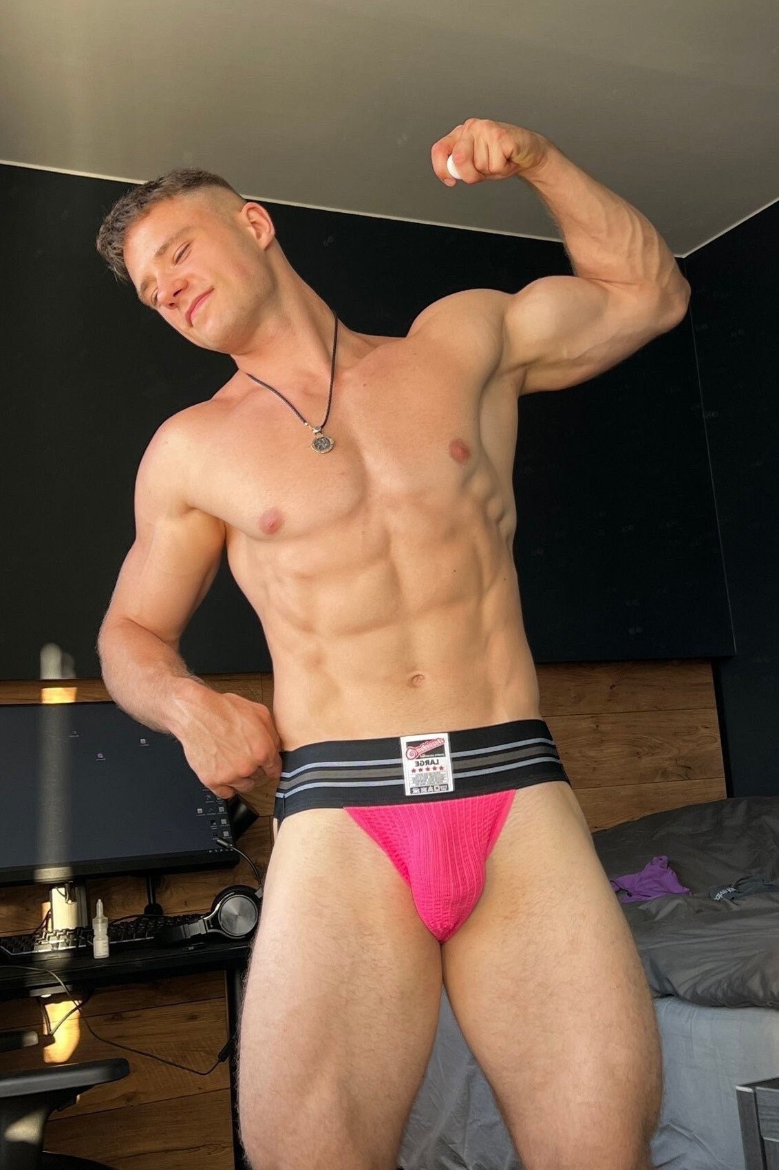 Handsome Bodybuilder Sexy Muscle Jock Hunk Hot Buff Alpha Male - Etsy