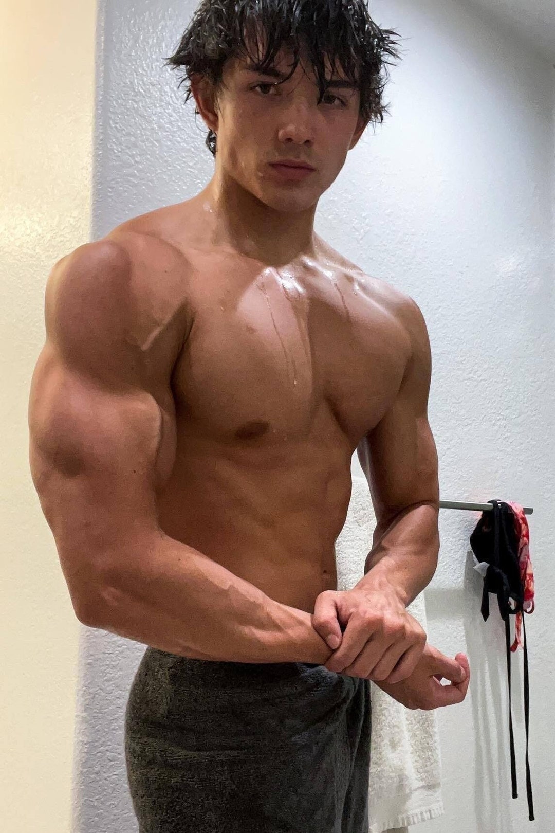 Handsome Bodybuilder Sexy Muscle Jock Hunk Hot Buff Alpha Male - Etsy