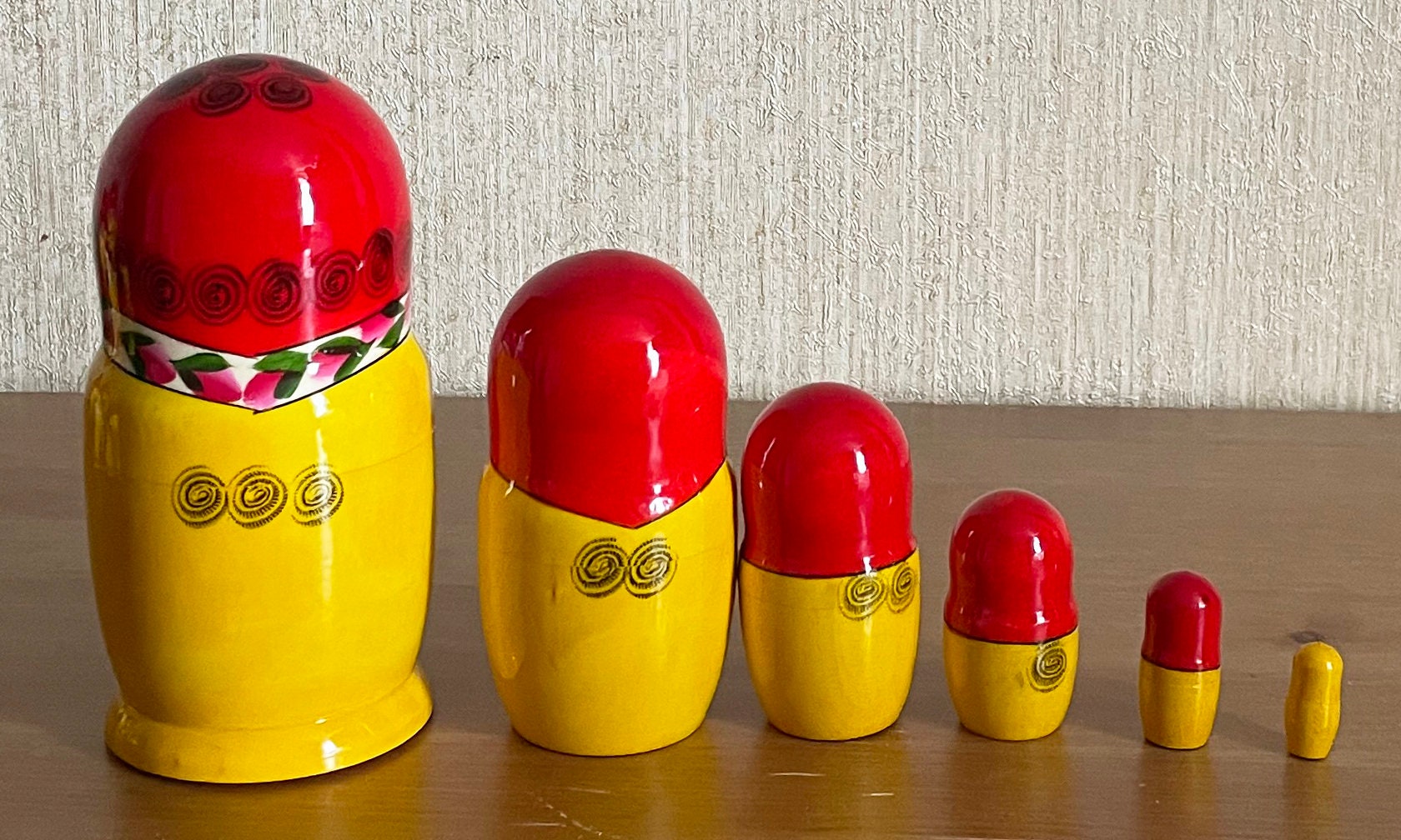 Russian Nesting Doll of 6, Semyonov Nesting Doll, Babushka of 6 Pieces ...