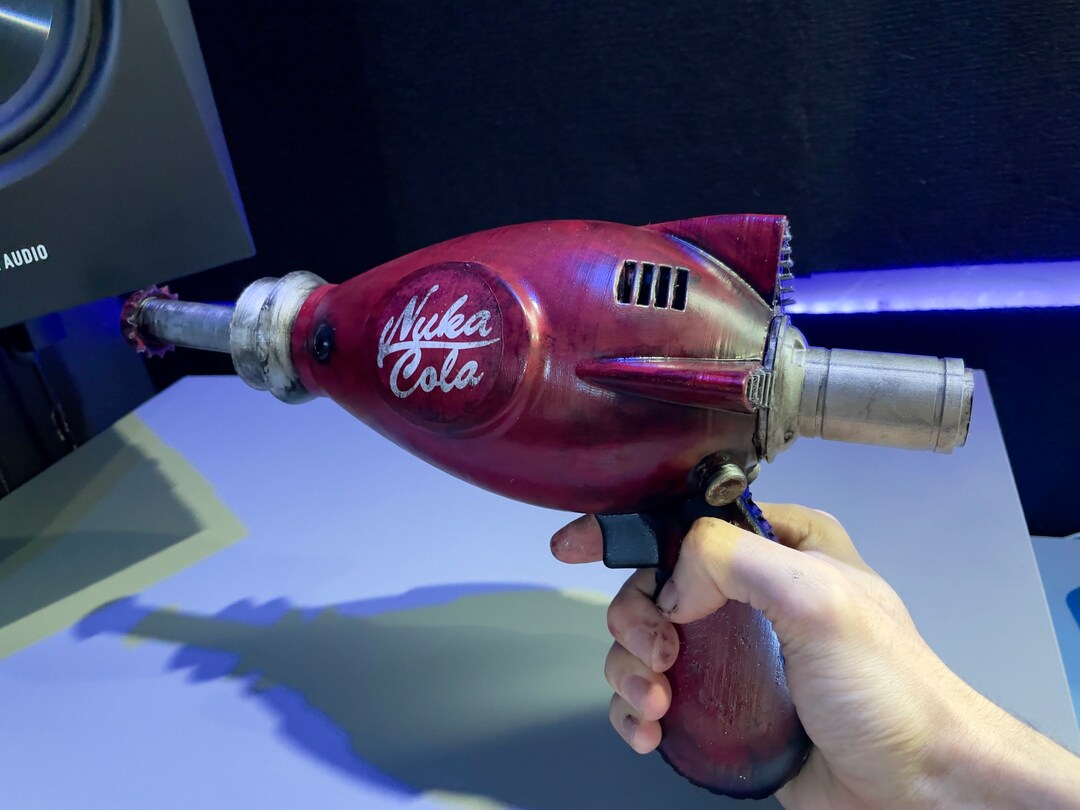 Nukacola Gun Pistol Fallout 4 Replica 1/1 Scale - Etsy