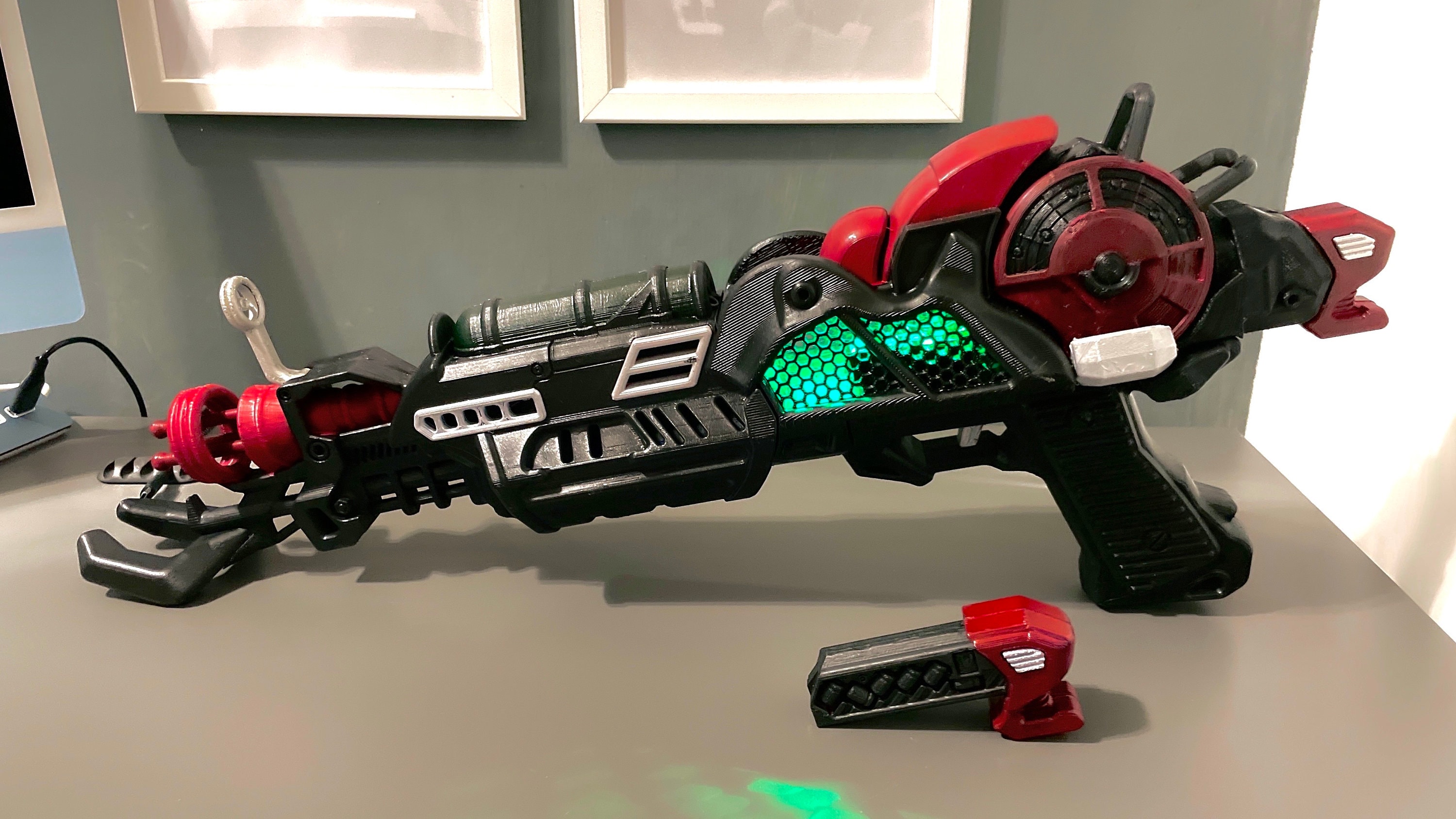 Ray Gun Mark 2 Replica