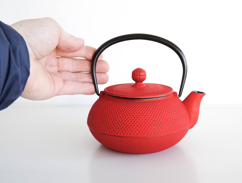 Arare Teapot Red 600ml Japanese Handmade Cast Iron Teapot Perfect for ...